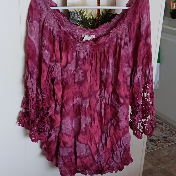 Tops | Indigo Thread Pink Top Crochet Sleeve 2x | Poshmark